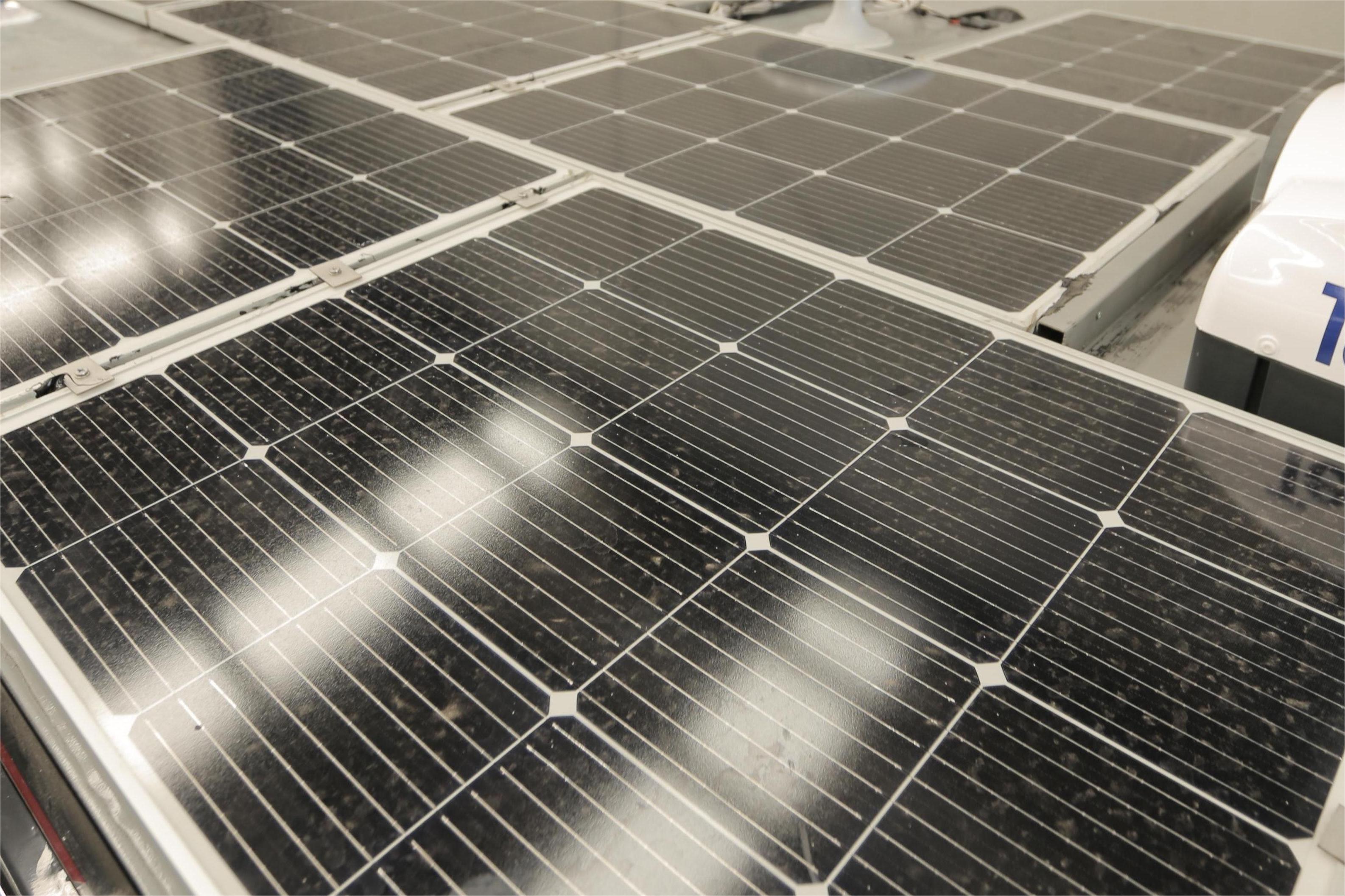 120W Mono Solar Panel Perfect Size for Caravan, RV and 4WD | Harvok Po